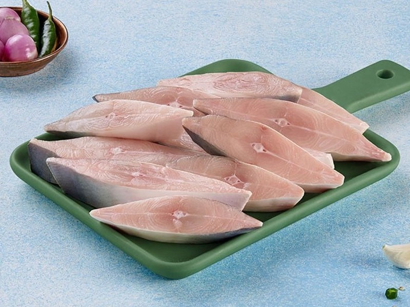Fresh Today - Golden Pomfret steak