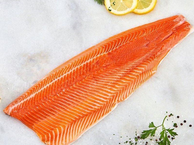 Fresh Today - Atlantic Salmon Fish Fillets (With Skin)