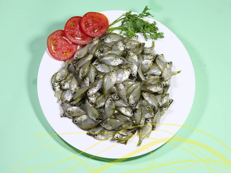 Fresh Today - Deshi Chanda Fish whole