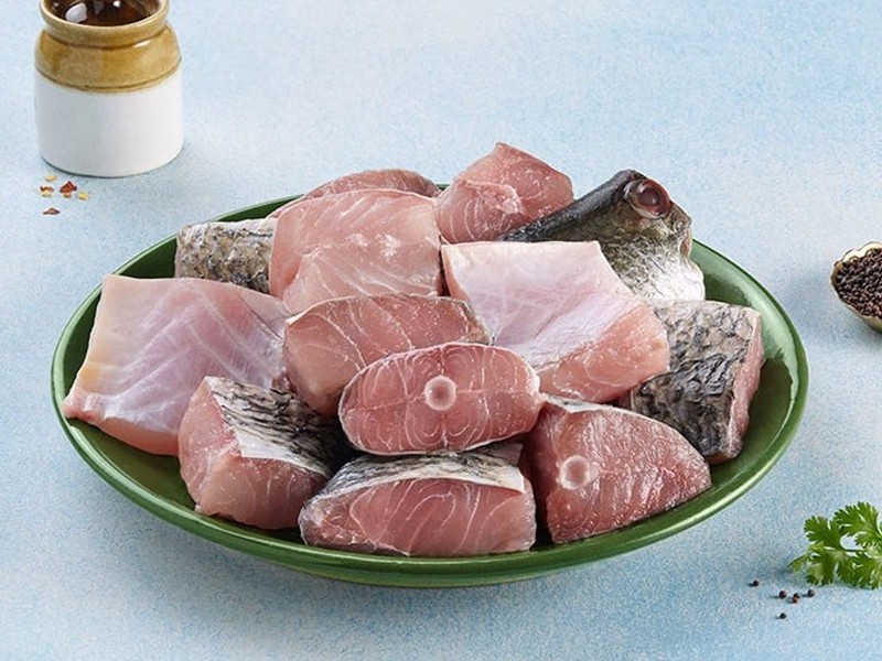 Fresh Today - River Koral Fish Stacks Include Head Pieces (Size: 2kg)
